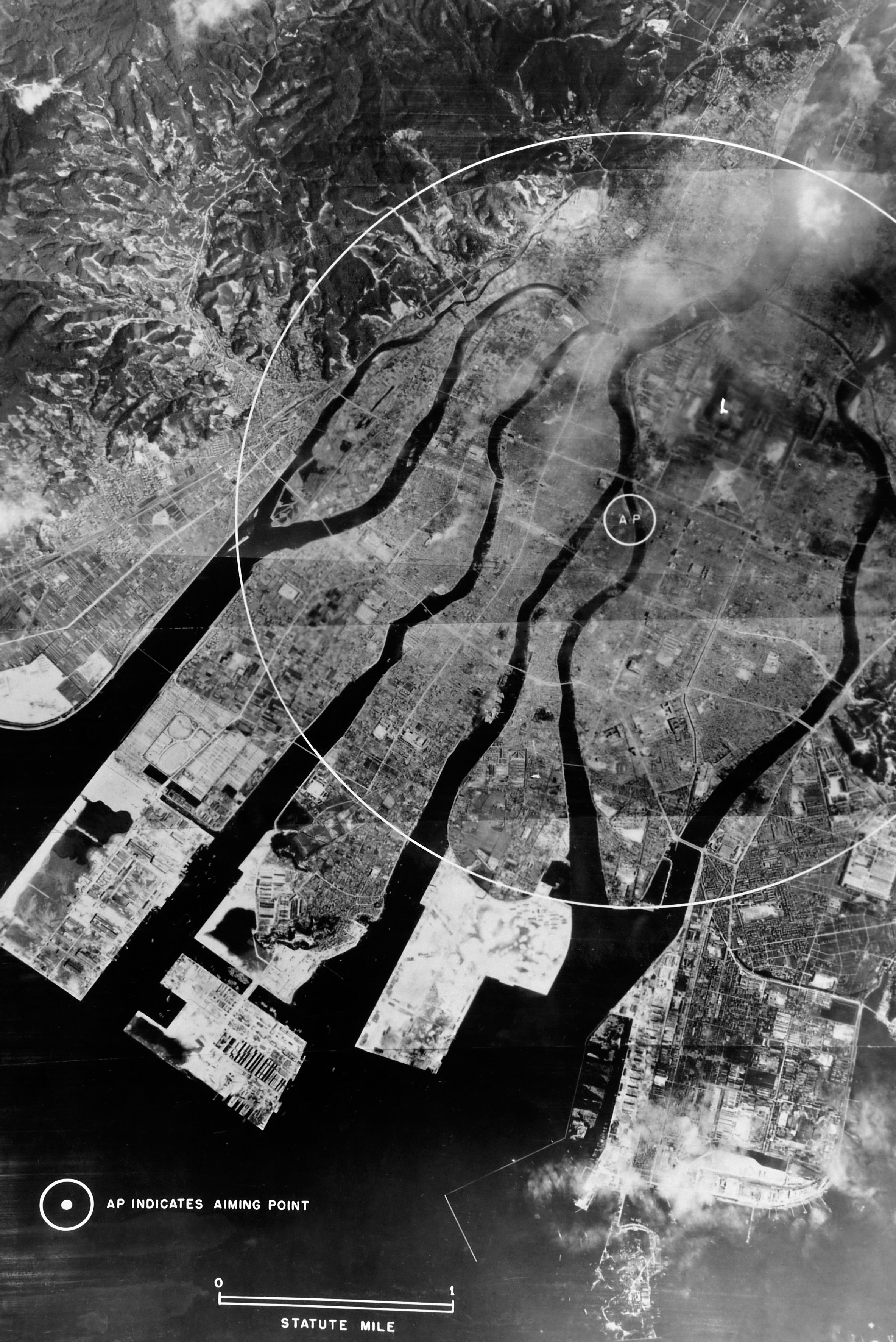 Photos: Hiroshima and Nagasaki, Before and After the Bombs | HISTORY