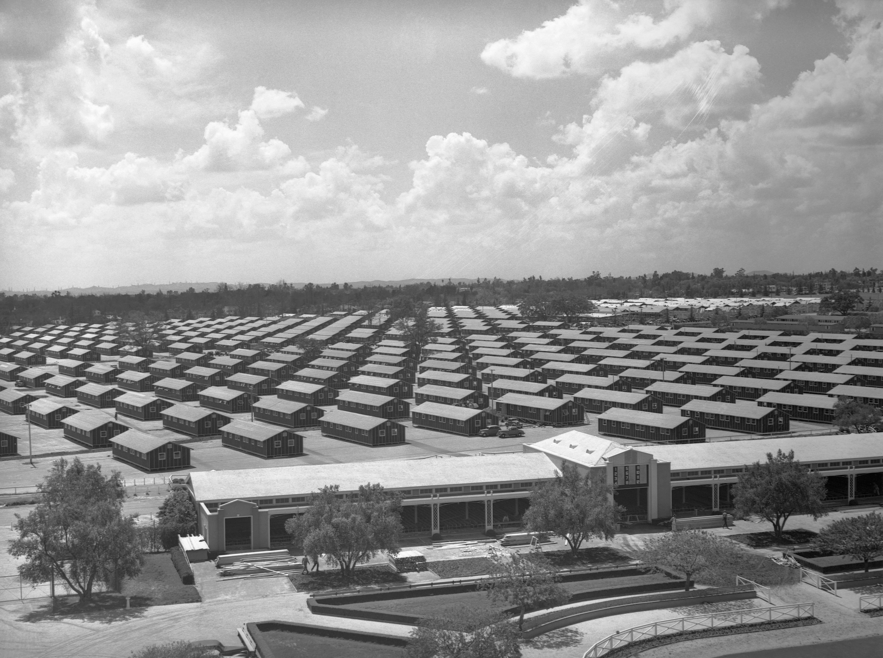 Japanese Internment Camps: WWII, Life & Conditions | HISTORY