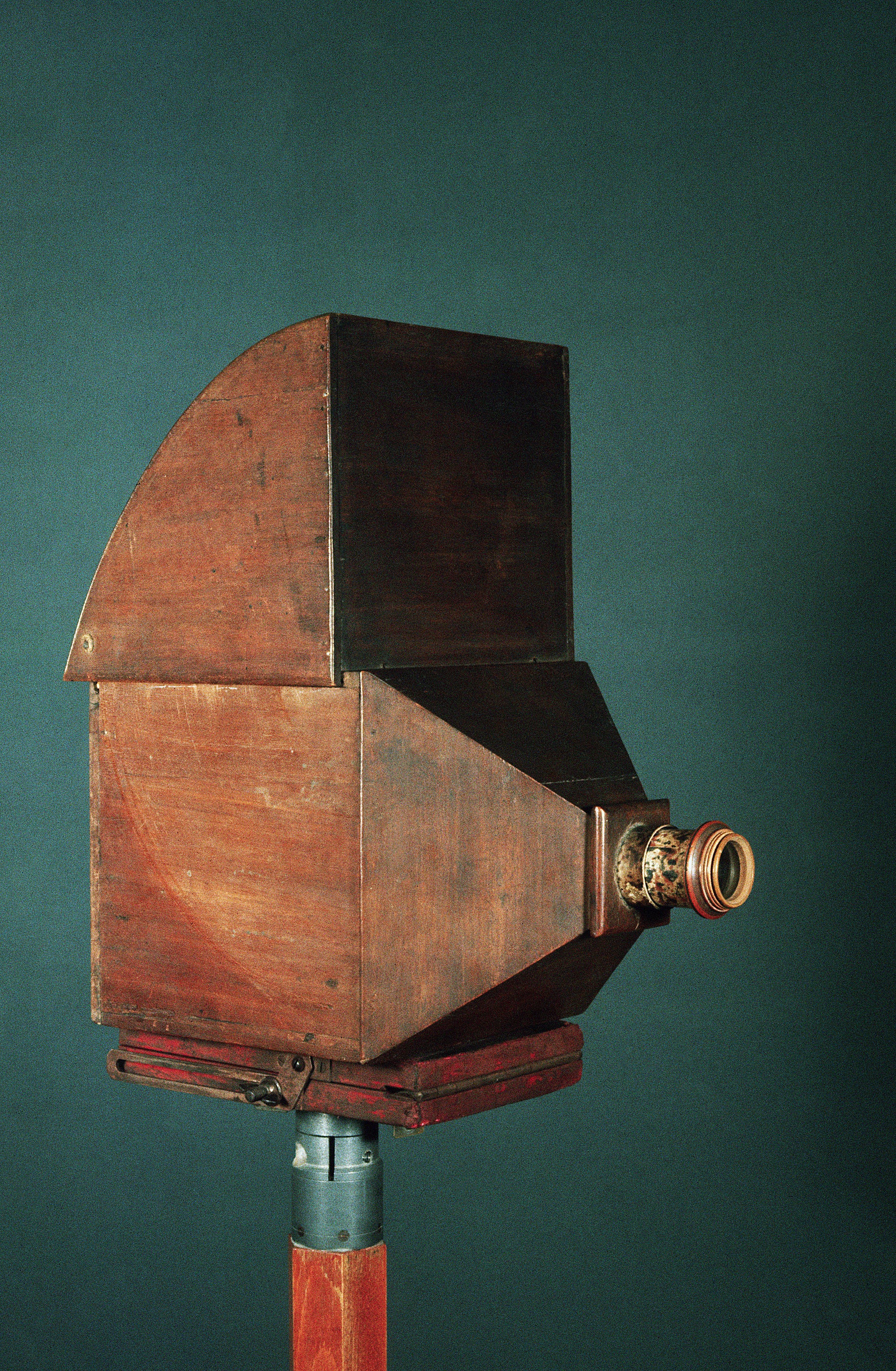 Alexander Graham Bell: Telephone & Inventions - HISTORY - Kiến Thức Cho ...