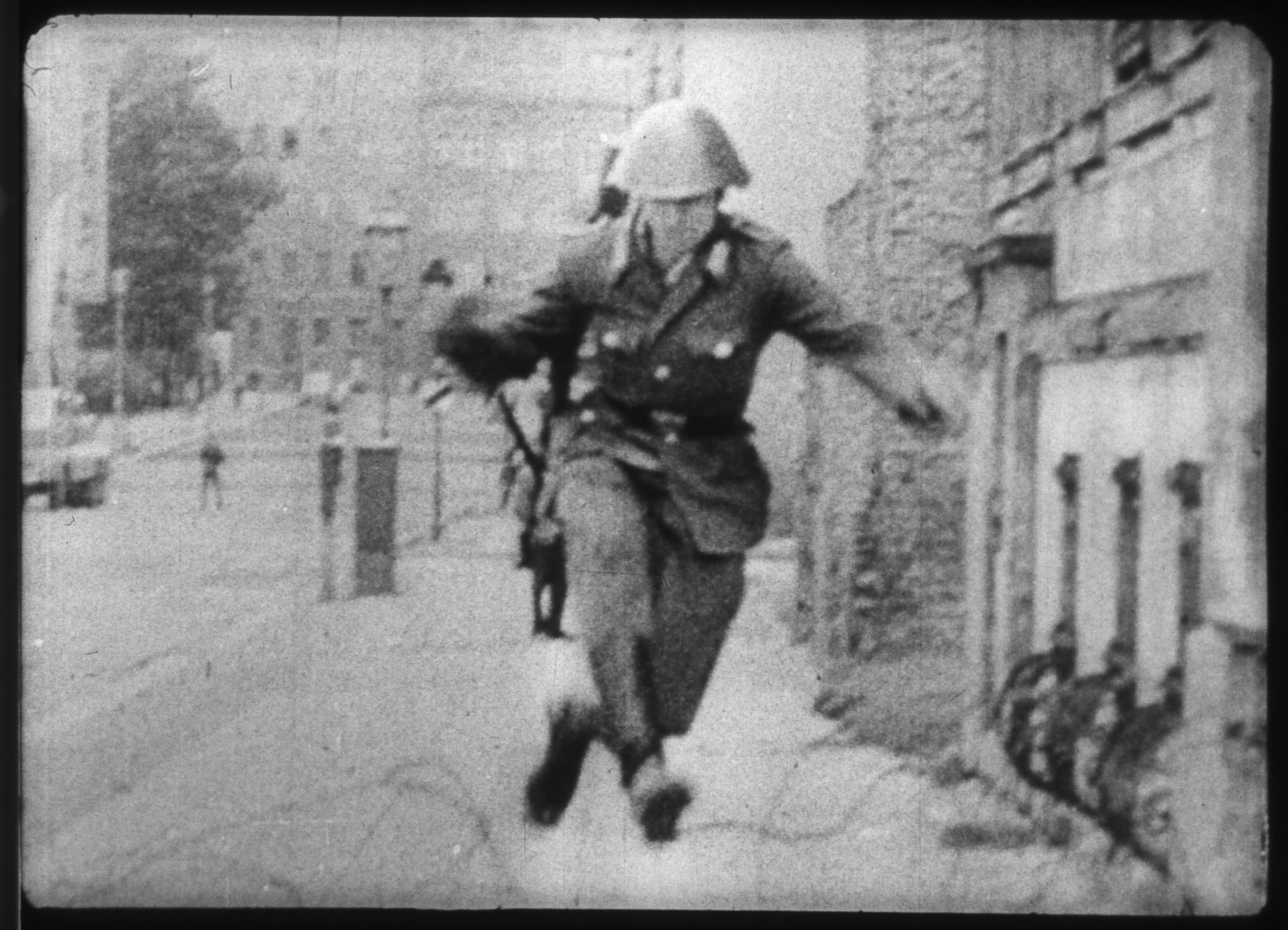 All the Ways People Escaped Across the Berlin Wall | HISTORY