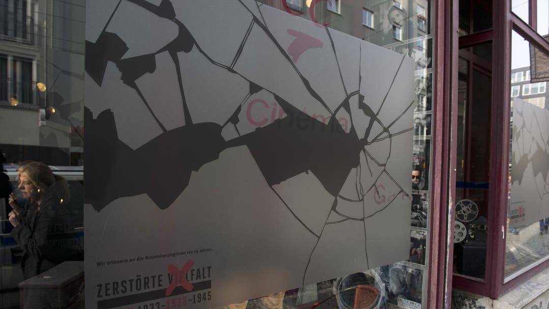 Holocaust: Definition and Facts | HISTORY