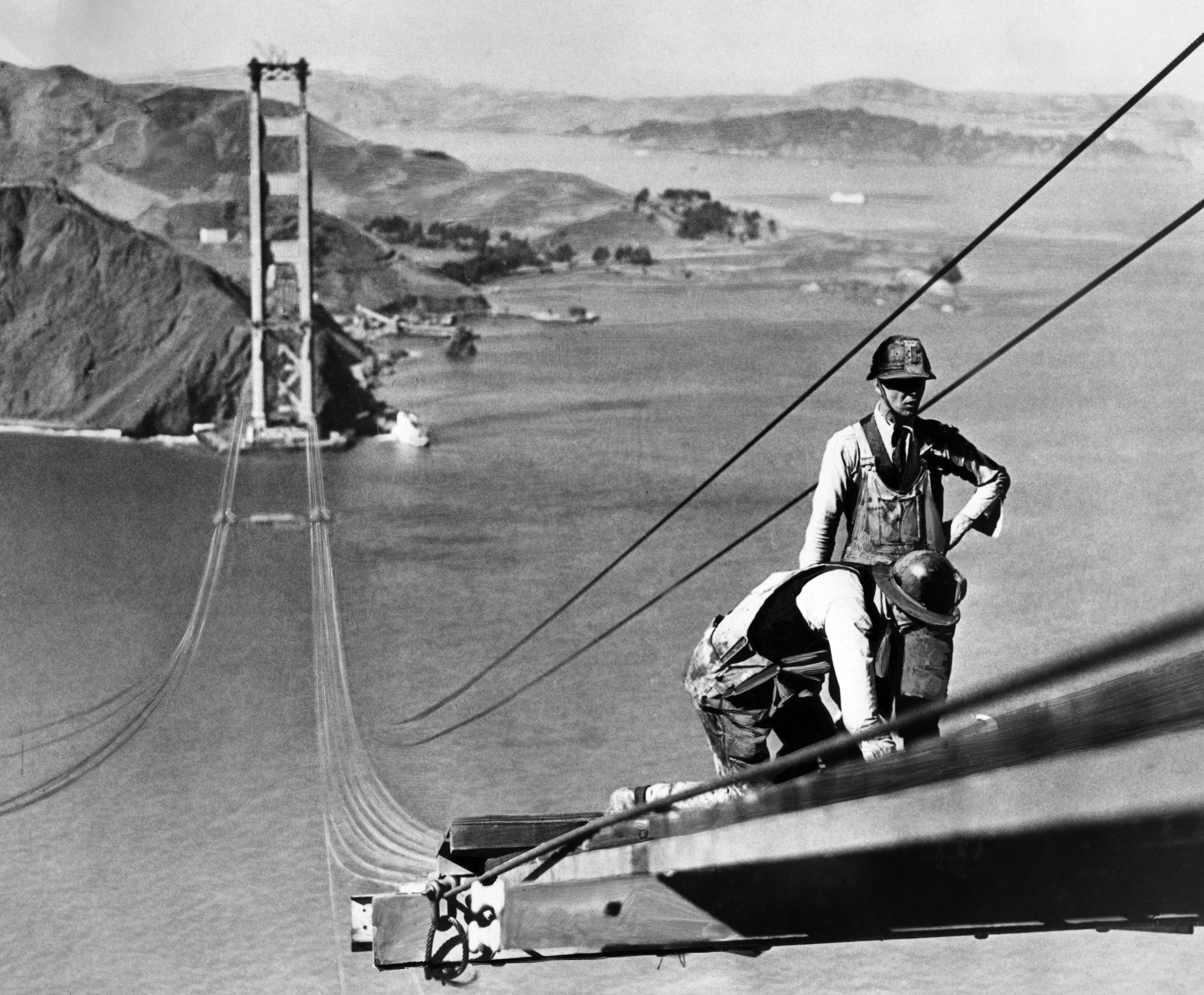Golden Gate Bridge ‑ Length, Facts & Height | HISTORY