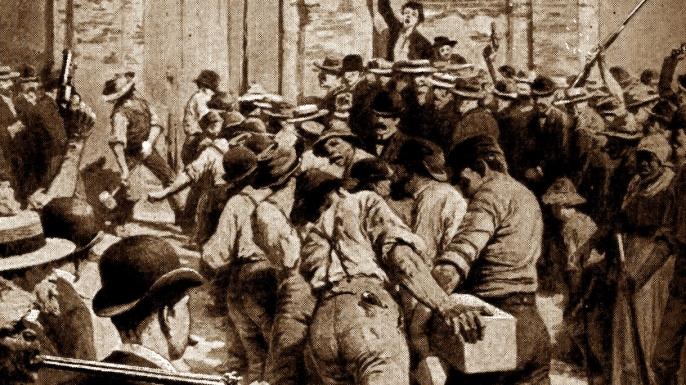 The Grisly Story of One of America’s Largest Lynching | HISTORY