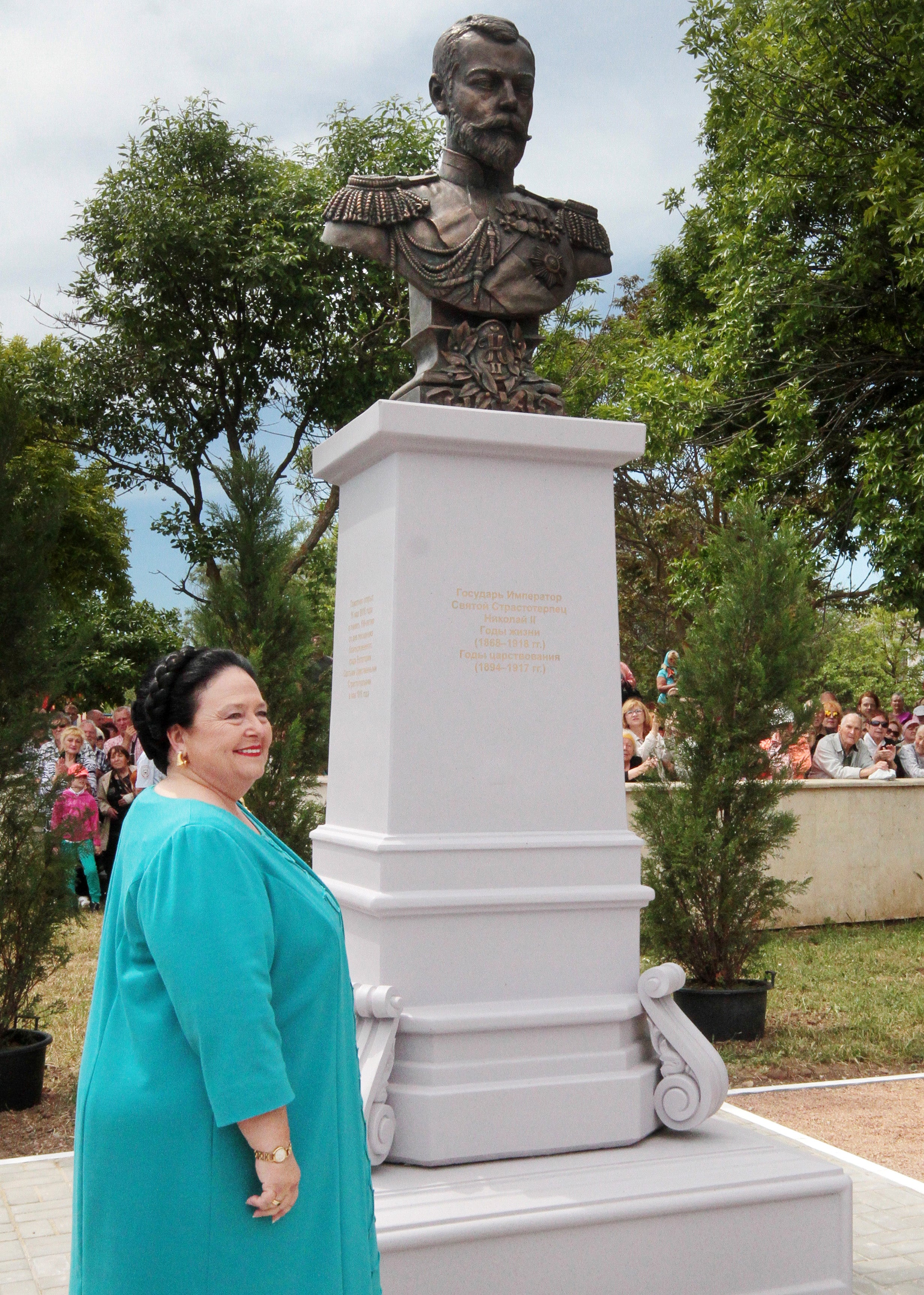 The Romanov Family Tree: Real Descendants and Wannabes | HISTORY