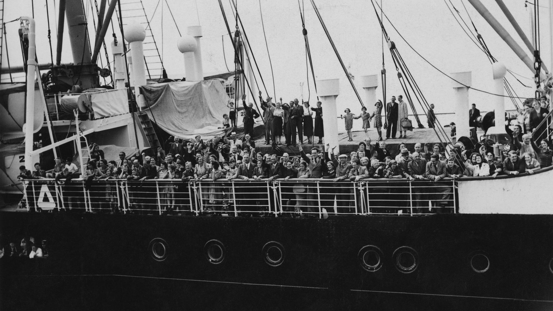 A Ship of Jewish Refugees Was Refused US Landing in 1939. This Was ...
