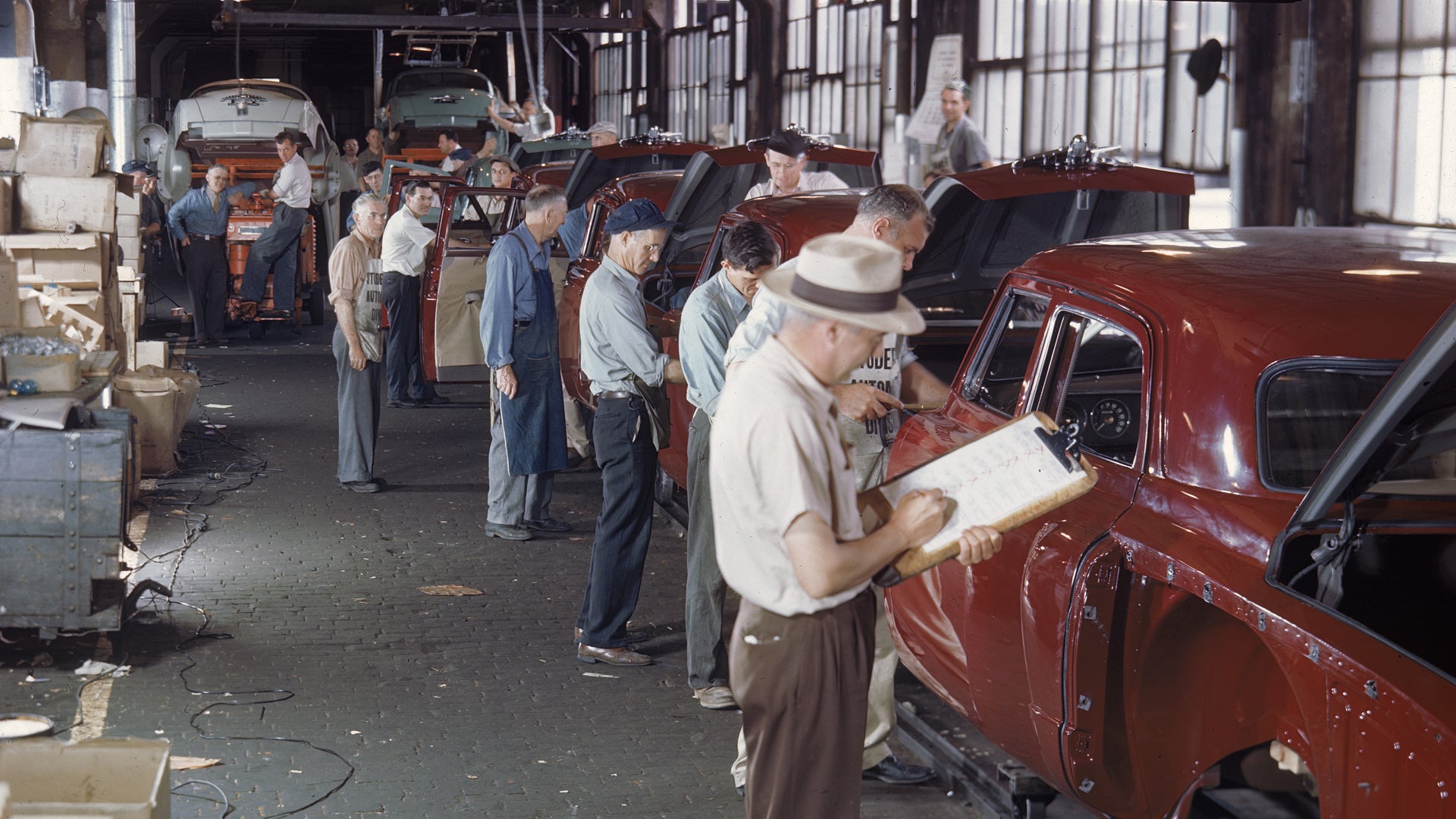 The Post World War II Boom: How America Got Into Gear | HISTORY