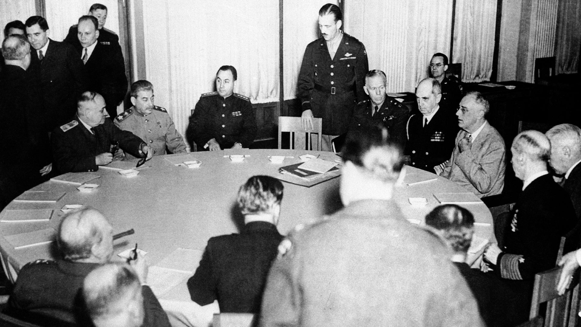How the 'Big Three' Teed Up the Cold War at the 1945 Yalta Conference ...