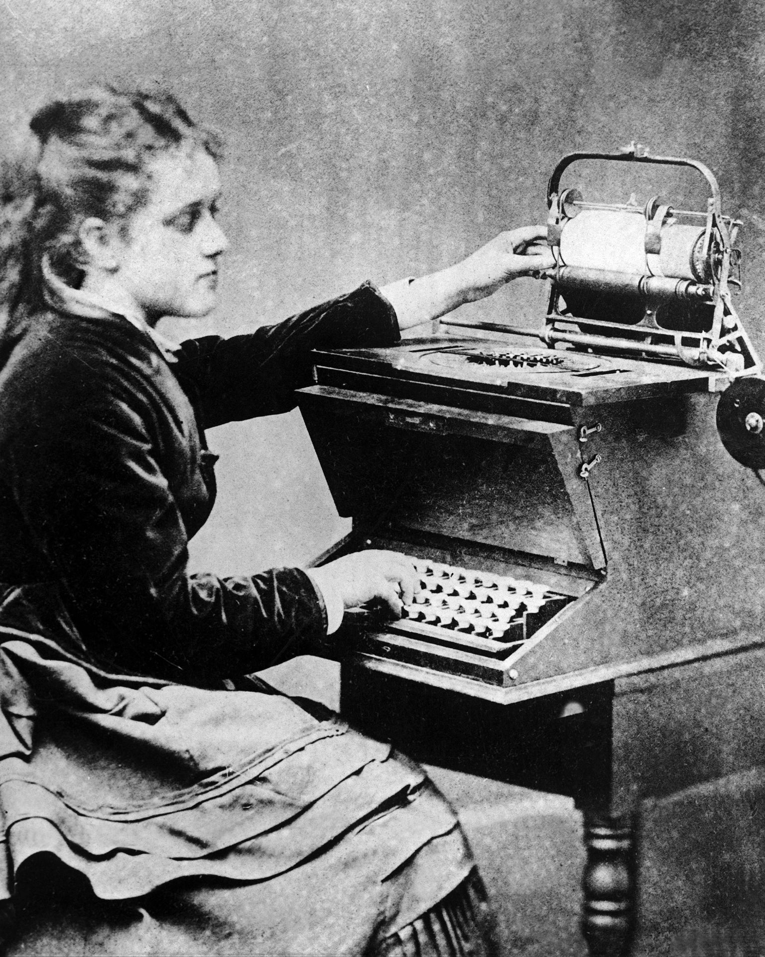 8 Groundbreaking Inventions from the Second Industrial Revolution | HISTORY