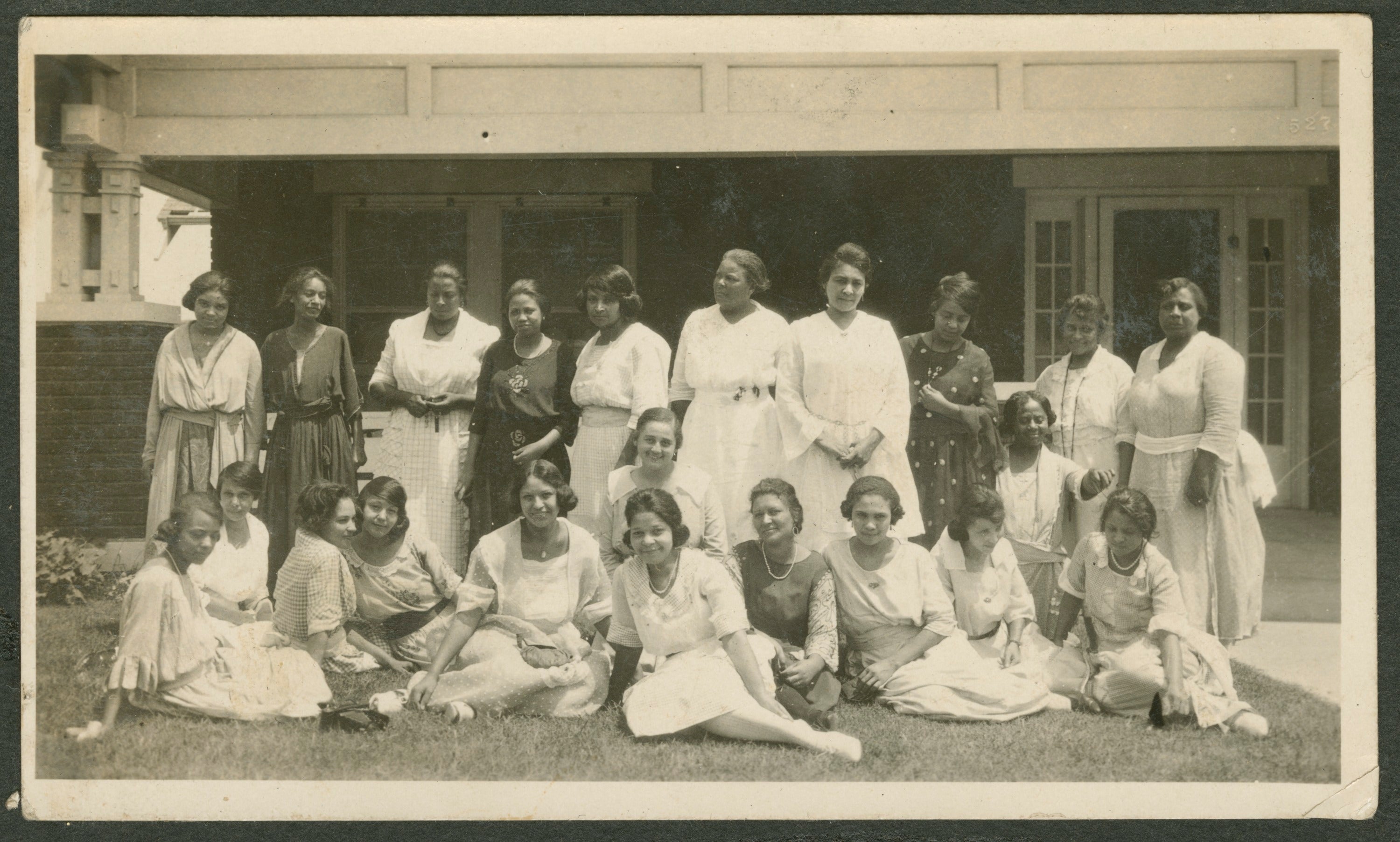 'Black Wall Street' Before, During and After the Tulsa Race Massacre ...