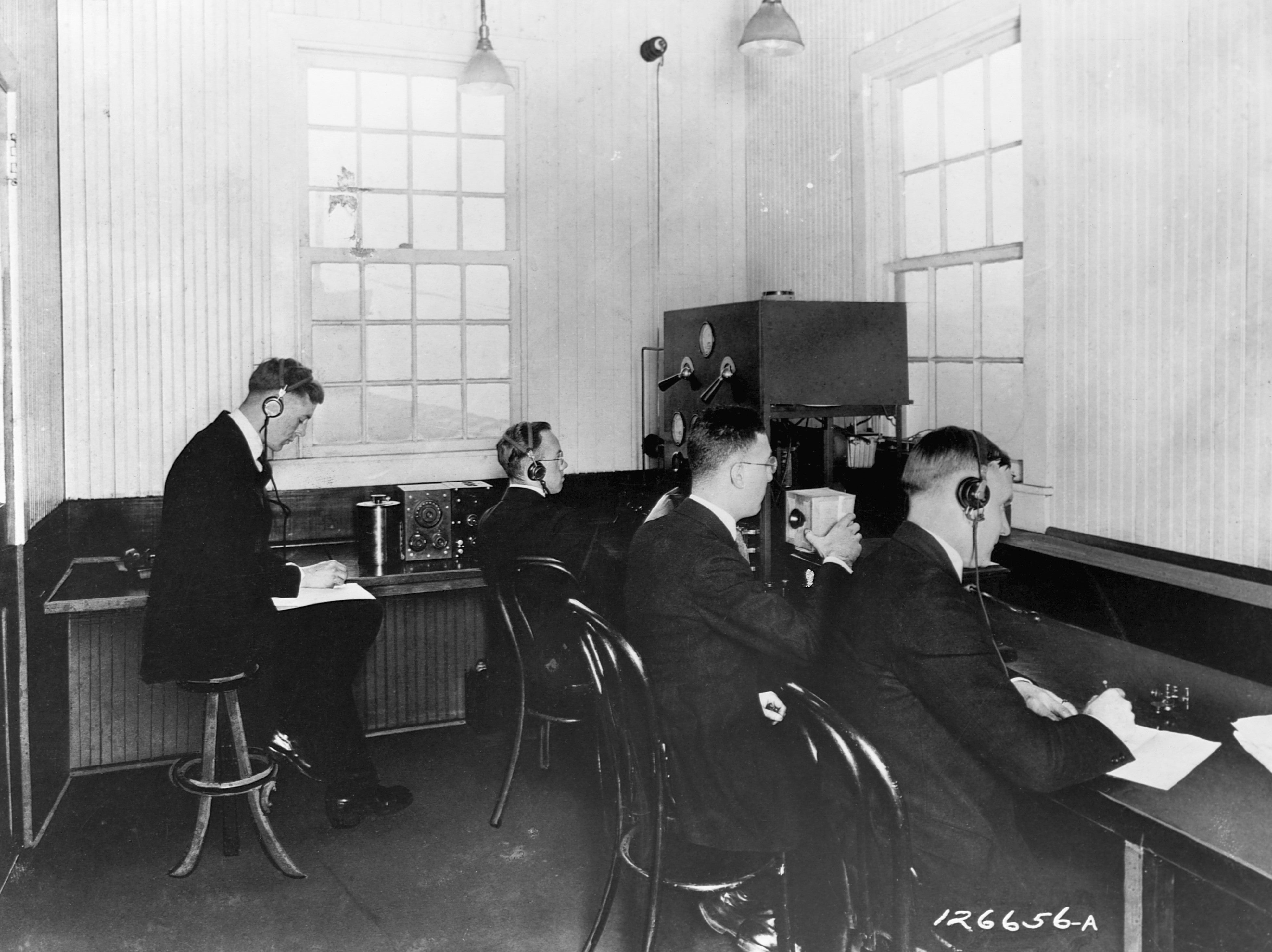 How a 1921 Baseball Radio Broadcast Marked the Dawn of Sportscasting ...