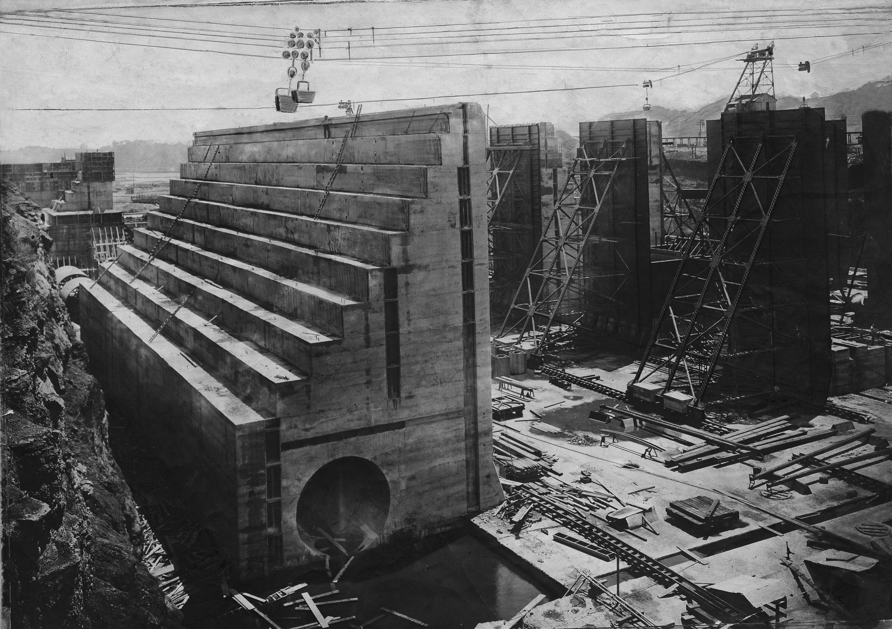 Why the Construction of the Panama Canal Was So Difficult—and Deadly ...