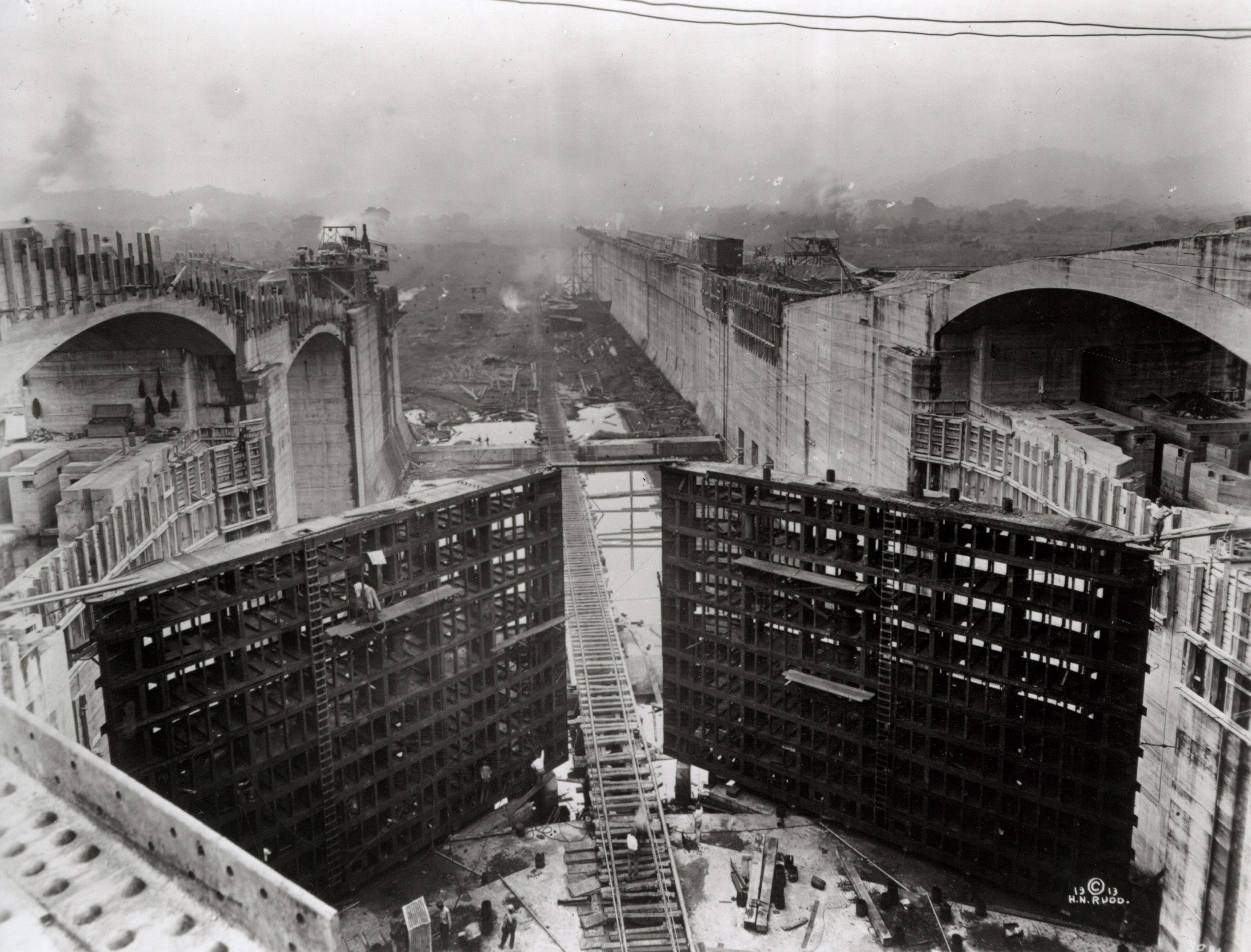 Why the Construction of the Panama Canal Was So Difficult—and Deadly ...